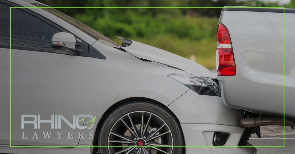 5 Steps to Take Immediately After a Auto Collision | RHINO Lawyers